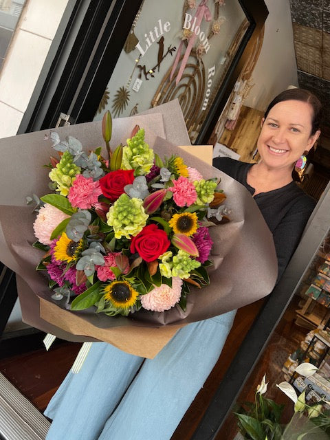 Bright and Vibrant – Little Bloom Room